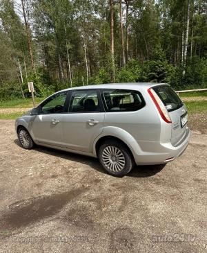 Grey Ford Focus 2008 in Tallinn, with an engine capacity of 1.60 L and mileage of 416 thousand km for 900 €, photo 4 on AUTOMOTO.COM.LV