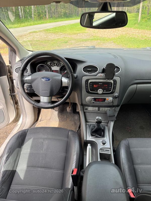 Grey Ford Focus 2008 in Tallinn, with an engine capacity of 1.60 L and mileage of 416 thousand km for 900 €, photo 10 on AUTOMOTO.COM.LV
