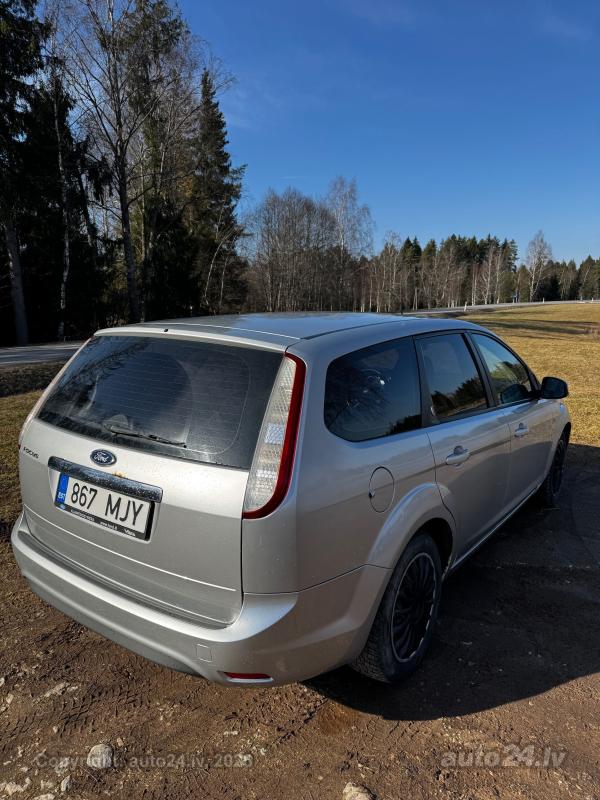 Pelēks Ford Focus 2008 Tallina, ar dzinēja tilpumu 2.00 L un nobraukumu 243 tūkst. km par 1900 €, foto 7 vietnē AUTOMOTO.COM.LV