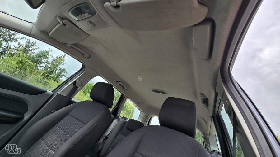 Grey Ford Focus 2008 in Marijampole, with an engine capacity of 1.60 L and mileage of 174 thousand km for 1750 €, photo 11 on AUTOMOTO.COM.LV