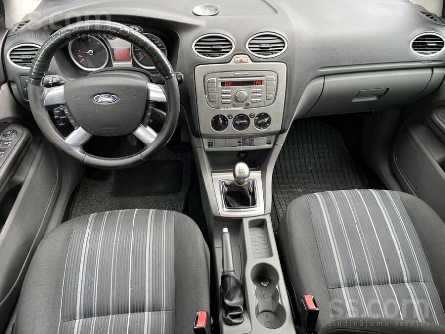 Pelēks Ford Focus 2008 Rīga, ar dzinēja tilpumu 1.60 L un nobraukumu 358 tūkst. km par 1790 €, foto 7 vietnē AUTOMOTO.COM.LV