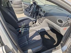 Pelēks Ford Focus 2008 Marijampole, ar dzinēja tilpumu 1.60 L un nobraukumu 240 tūkst. km par 2000 €, foto 9 vietnē AUTOMOTO.COM.LV