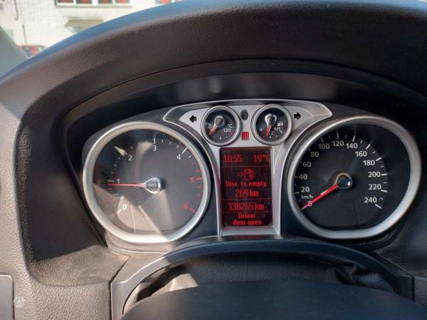 Grey Ford Focus 2008 in Vilnius, with an engine capacity of 1.56 L and mileage of 330 thousand km for 1200 €, photo 9 on AUTOMOTO.COM.LV