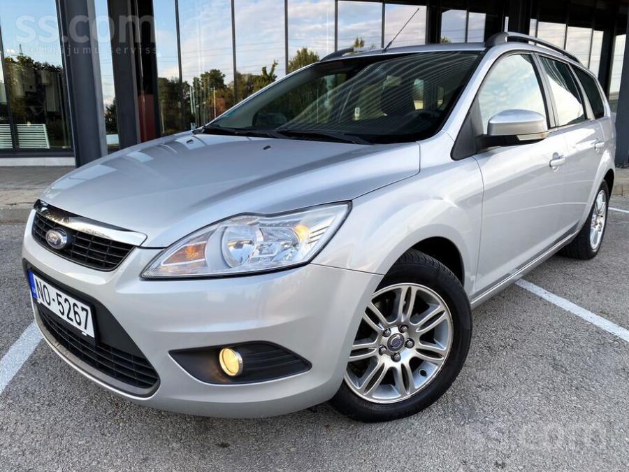 Grey Ford Focus 2008 in Riga, with an engine capacity of 1.60 L and mileage of 226 thousand km for 2200 €, photo 1 on AUTOMOTO.COM.LV