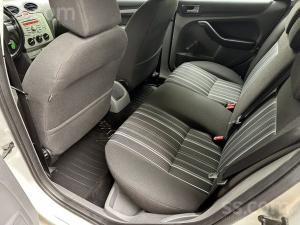Grey Ford Focus 2008 in Riga, with an engine capacity of 1.60 L and mileage of 226 thousand km for 2200 €, photo 13 on AUTOMOTO.COM.LV