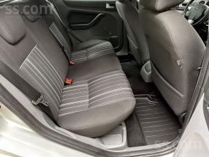 Grey Ford Focus 2008 in Riga, with an engine capacity of 1.60 L and mileage of 226 thousand km for 2200 €, photo 14 on AUTOMOTO.COM.LV
