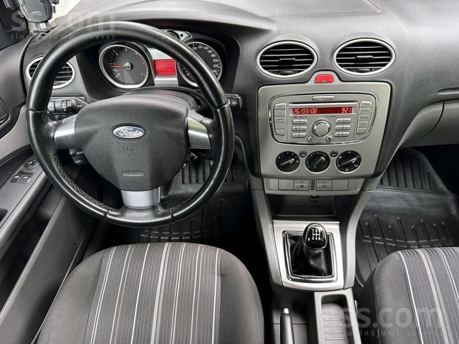 Grey Ford Focus 2008 in Riga, with an engine capacity of 1.60 L and mileage of 226 thousand km for 2200 €, photo 17 on AUTOMOTO.COM.LV