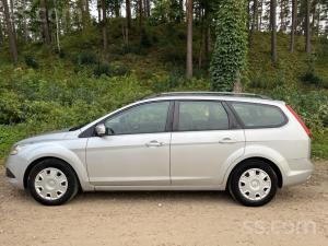 Grey Ford Focus 2008 in Riga, with an engine capacity of 1.60 L and mileage of 268 thousand km for 1450 €, photo  on AUTOMOTO.COM.LV