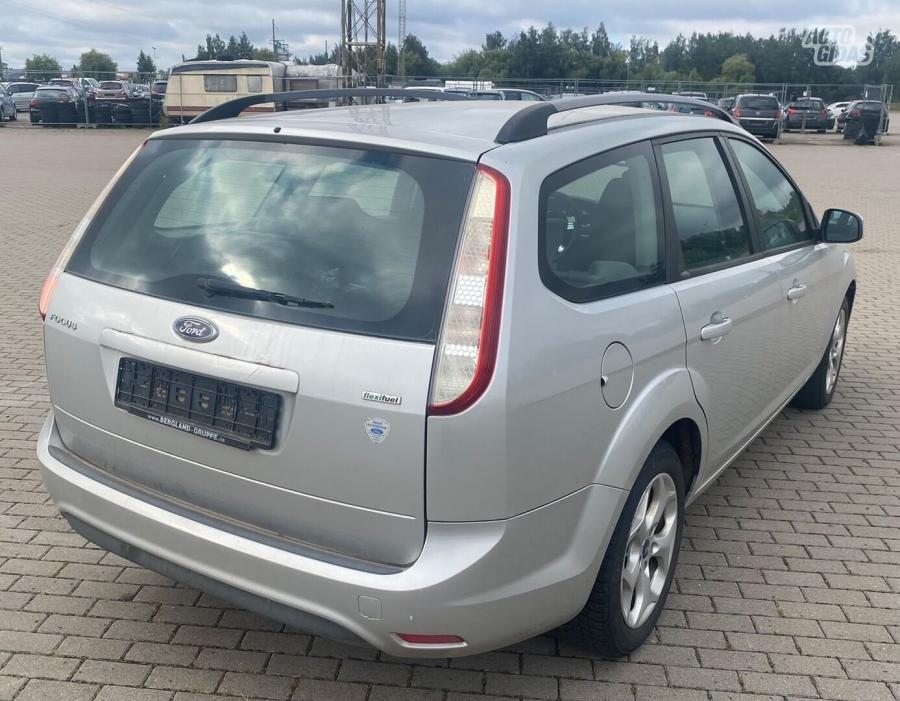 Pelēks Ford Focus 2008 Marijampole, ar dzinēja tilpumu 1.80 L un nobraukumu 213 tūkst. km par 1150 €, foto 5 vietnē AUTOMOTO.COM.LV