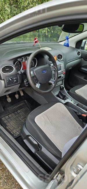 Pelēks Ford Focus 2008 Saldus, ar dzinēja tilpumu 1.60 L un nobraukumu 314 tūkst. km par 1000 €, foto 13 vietnē AUTOMOTO.COM.LV