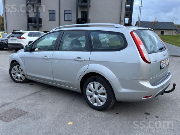 Grey Ford Focus 2008 in Valmiera, with an engine capacity of 2.00 L and mileage of 329 thousand km for 1690 €, photo 5 on AUTOMOTO.COM.LV