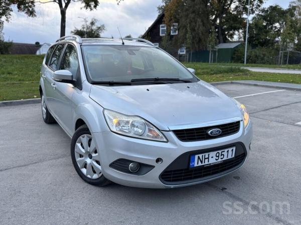 Grey Ford Focus 2008 in Valmiera, with an engine capacity of 2.00 L and mileage of 329 thousand km for 1690 €, photo 10 on AUTOMOTO.COM.LV