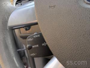 Grey Ford Focus 2008 in Jurmala, with an engine capacity of 1.60 L and mileage of 297 thousand km for 1100 €, photo 9 on AUTOMOTO.COM.LV