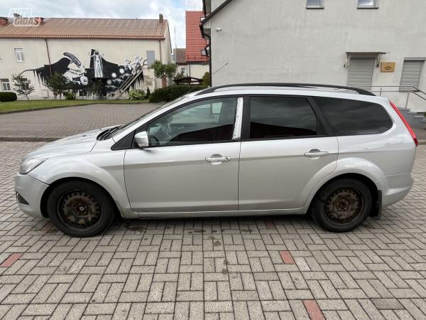 Grey Ford Focus 2009 in Vilnius, with an engine capacity of 2.00 L and mileage of 276 thousand km for 1850 €, photo 3 on AUTOMOTO.COM.LV