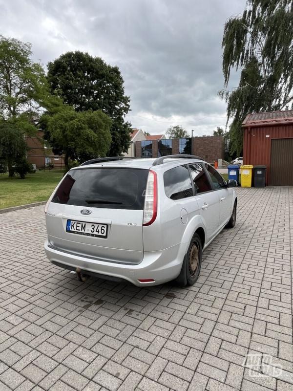 Grey Ford Focus 2009 in Vilnius, with an engine capacity of 2.00 L and mileage of 276 thousand km for 1850 €, photo 6 on AUTOMOTO.COM.LV