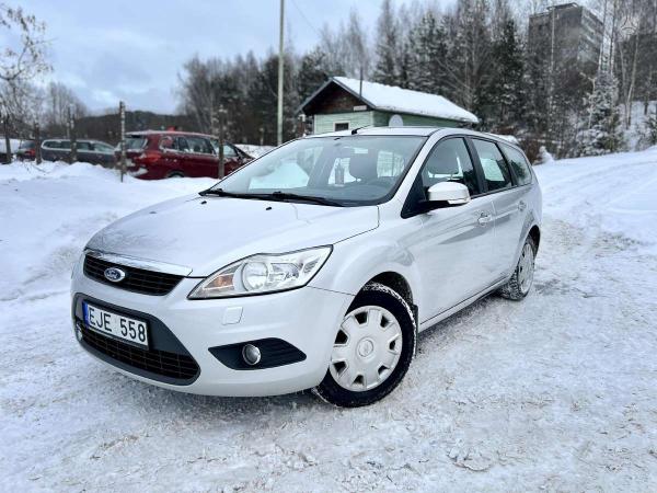 Grey Ford Focus 2009 in Vilnius, with an engine capacity of 1.60 L and mileage of 207 thousand km for 1650 €, photo 2 on AUTOMOTO.COM.LV