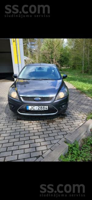 Grey Ford Focus 2009 in Riga, with an engine capacity of 2.00 L and mileage of 299 thousand km for 1790 €, photo 3 on AUTOMOTO.COM.LV