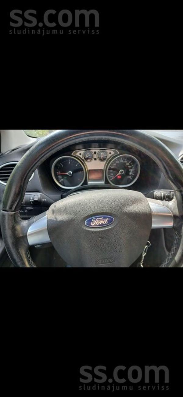 Pelēks Ford Focus 2009 Rīga, ar dzinēja tilpumu 2.00 L un nobraukumu 299 tūkst. km par 1790 €, foto 6 vietnē AUTOMOTO.COM.LV