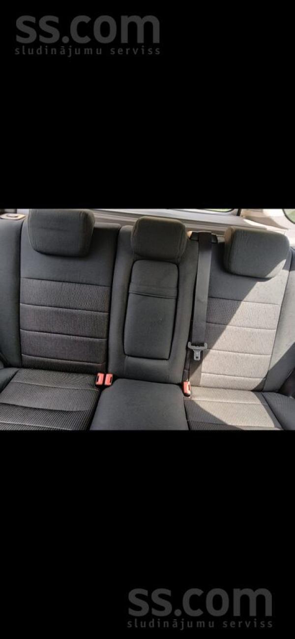Pelēks Ford Focus 2009 Rīga, ar dzinēja tilpumu 2.00 L un nobraukumu 299 tūkst. km par 1790 €, foto 7 vietnē AUTOMOTO.COM.LV