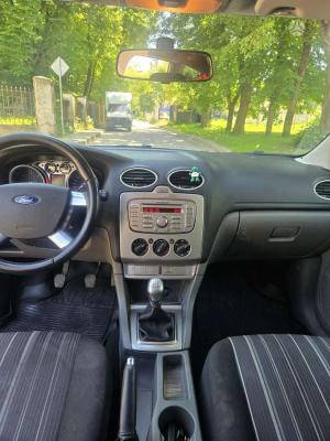 Grey Ford Focus 2009 in Vilnius, with an engine capacity of 1.56 L and mileage of 309 thousand km for 1750 €, photo 8 on AUTOMOTO.COM.LV