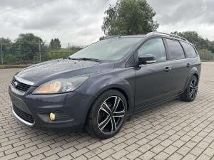 Pelēks Ford Focus 2009 Marijampole, ar dzinēja tilpumu 1.60 L un nobraukumu 246 tūkst. km par 1899 €, foto  vietnē AUTOMOTO.COM.LV