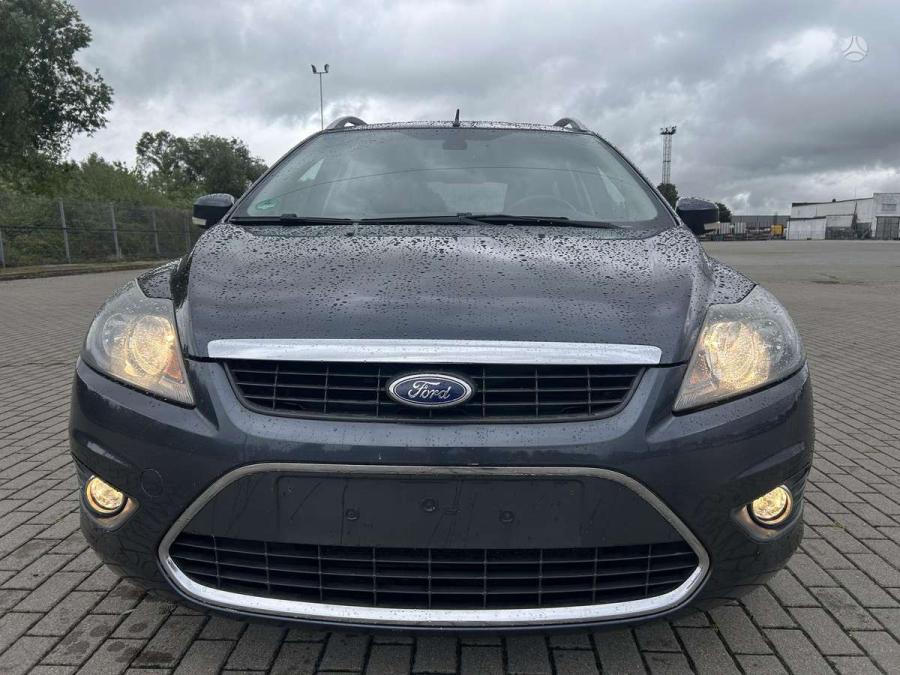 Pelēks Ford Focus 2009 Marijampole, ar dzinēja tilpumu 1.60 L un nobraukumu 246 tūkst. km par 1899 €, foto 3 vietnē AUTOMOTO.COM.LV
