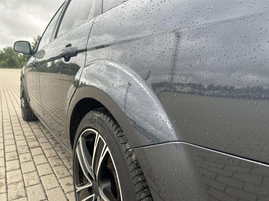 Pelēks Ford Focus 2009 Marijampole, ar dzinēja tilpumu 1.60 L un nobraukumu 246 tūkst. km par 1899 €, foto 13 vietnē AUTOMOTO.COM.LV