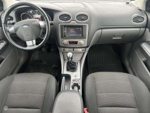 Pelēks Ford Focus 2009 Marijampole, ar dzinēja tilpumu 1.60 L un nobraukumu 246 tūkst. km par 1899 €, foto 28 vietnē AUTOMOTO.COM.LV