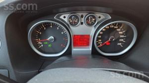 Pelēks Ford Focus 2009 Rīga, ar dzinēja tilpumu 1.80 L un nobraukumu 183 tūkst. km par 2400 €, foto 7 vietnē AUTOMOTO.COM.LV