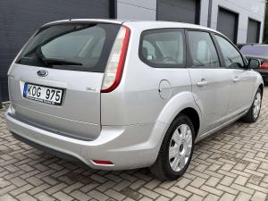 Grey Ford Focus 2009 in Vilnius, with an engine capacity of 2.00 L and mileage of 268 thousand km for 1850 €, photo 5 on AUTOMOTO.COM.LV