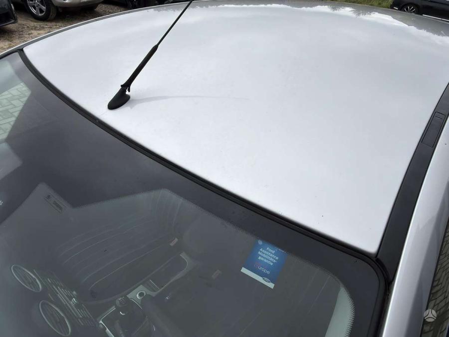 Grey Ford Focus 2009 in Vilnius, with an engine capacity of 2.00 L and mileage of 268 thousand km for 1850 €, photo 15 on AUTOMOTO.COM.LV