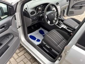 Grey Ford Focus 2009 in Vilnius, with an engine capacity of 2.00 L and mileage of 268 thousand km for 1850 €, photo 27 on AUTOMOTO.COM.LV