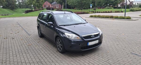 Pelēks Ford Focus 2009 Biržai, ar dzinēja tilpumu 2.00 L un nobraukumu 190 tūkst. km par 1350 €, foto 1 vietnē AUTOMOTO.COM.LV