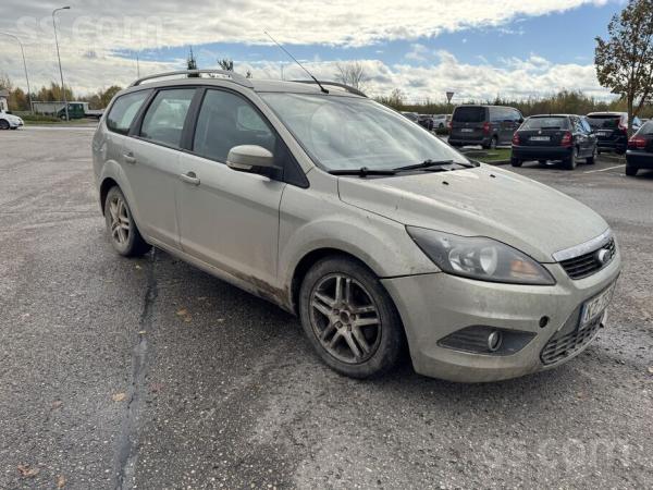 Grey Ford Focus 2009 in Daugavpils, with an engine capacity of 1.60 L and mileage of 0 thousand km for 1200 €, photo 6 on AUTOMOTO.COM.LV