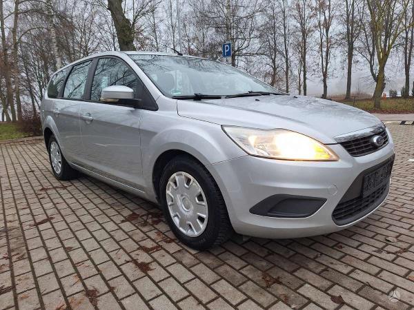 Pelēks Ford Focus 2010 Šauļi, ar dzinēja tilpumu 1.56 L un nobraukumu 300 tūkst. km par 2150 €, foto 2 vietnē AUTOMOTO.COM.LV