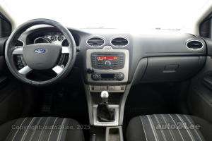 Pelēks Ford Focus 2010 Tallina, ar dzinēja tilpumu 1.60 L un nobraukumu 232 tūkst. km par 1599 €, foto 5 vietnē AUTOMOTO.COM.LV