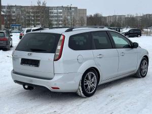 Pelēks Ford Focus 2010 Kėdainiai, ar dzinēja tilpumu 2.00 L un nobraukumu 256 tūkst. km par 3150 €, foto 3 vietnē AUTOMOTO.COM.LV
