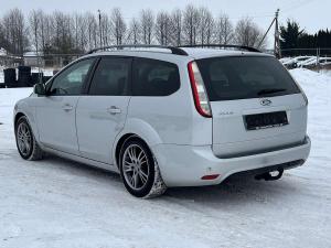 Pelēks Ford Focus 2010 Kėdainiai, ar dzinēja tilpumu 2.00 L un nobraukumu 256 tūkst. km par 3150 €, foto 4 vietnē AUTOMOTO.COM.LV