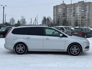 Pelēks Ford Focus 2010 Kėdainiai, ar dzinēja tilpumu 2.00 L un nobraukumu 256 tūkst. km par 3150 €, foto 5 vietnē AUTOMOTO.COM.LV