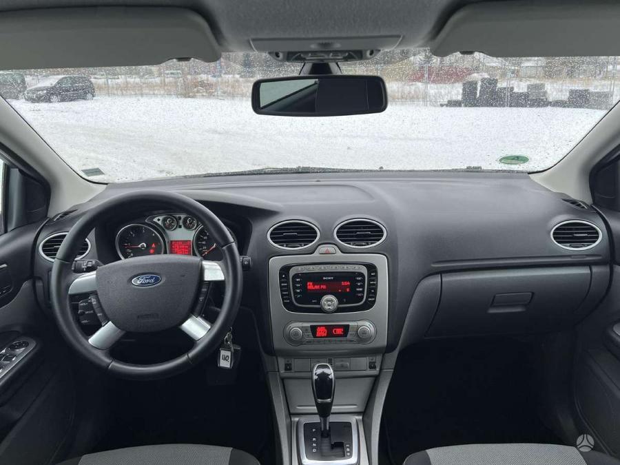 Pelēks Ford Focus 2010 Kėdainiai, ar dzinēja tilpumu 2.00 L un nobraukumu 256 tūkst. km par 3150 €, foto 12 vietnē AUTOMOTO.COM.LV