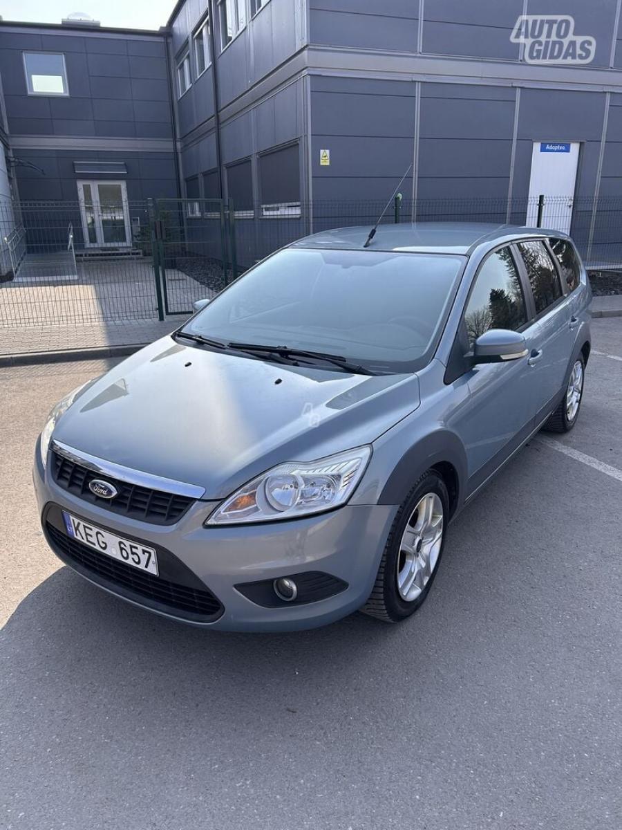Grey Ford Focus 2010 in Kaunas, with an engine capacity of 1.80 L and mileage of 257 thousand km for 750 €, photo 1 on AUTOMOTO.COM.LV