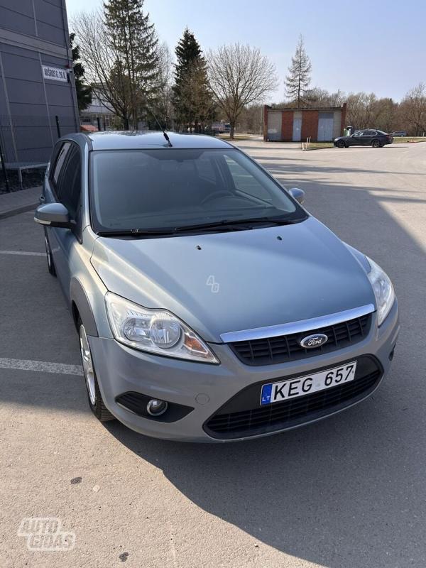 Pelēks Ford Focus 2010 Kauņa, ar dzinēja tilpumu 1.80 L un nobraukumu 257 tūkst. km par 750 €, foto 2 vietnē AUTOMOTO.COM.LV