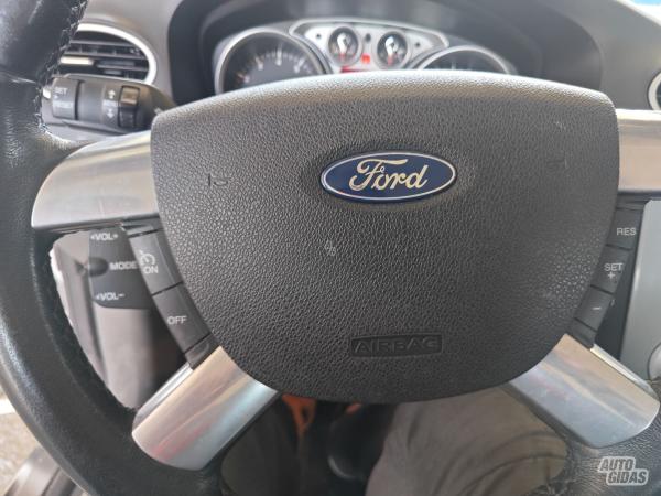 Grey Ford Focus 2010 in Kaunas, with an engine capacity of 1.80 L and mileage of 186 thousand km for 3200 €, photo 9 on AUTOMOTO.COM.LV