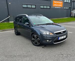 Pelēks Ford Focus 2010 Pērnava, ar dzinēja tilpumu 1.60 L un nobraukumu 245 tūkst. km par 2999 €, foto  vietnē AUTOMOTO.COM.LV
