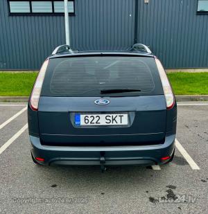 Pelēks Ford Focus 2010 Pērnava, ar dzinēja tilpumu 1.60 L un nobraukumu 245 tūkst. km par 2999 €, foto 9 vietnē AUTOMOTO.COM.LV
