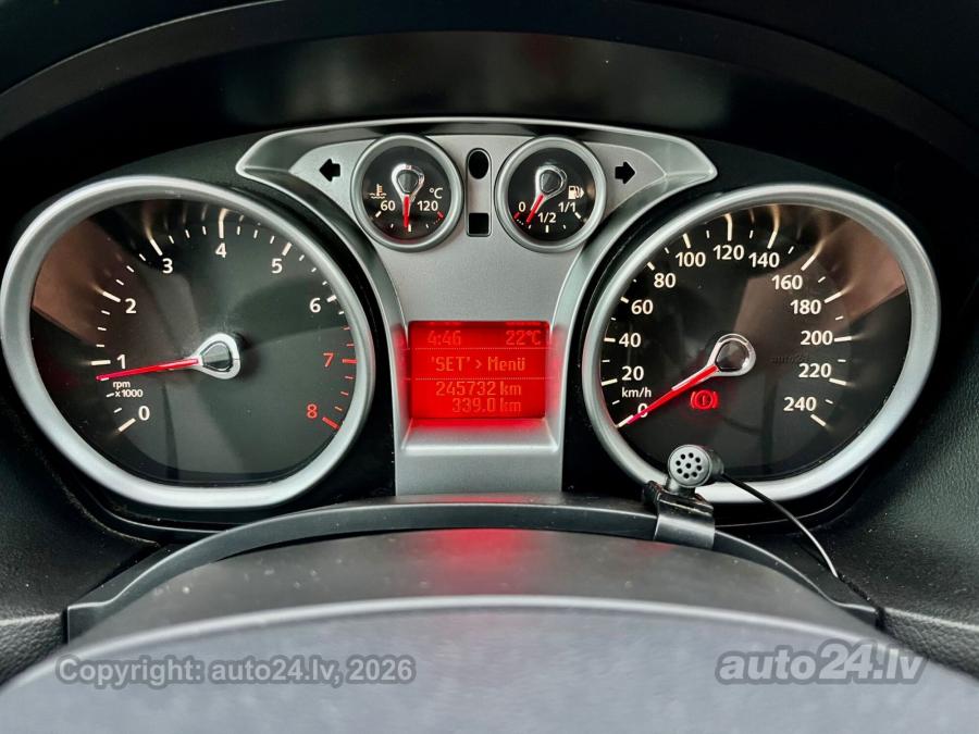 Pelēks Ford Focus 2010 Pērnava, ar dzinēja tilpumu 1.60 L un nobraukumu 245 tūkst. km par 2999 €, foto 10 vietnē AUTOMOTO.COM.LV