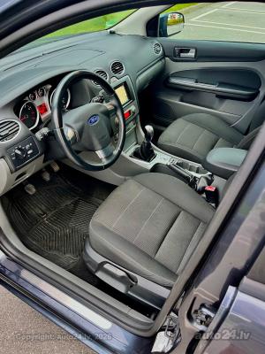 Pelēks Ford Focus 2010 Pērnava, ar dzinēja tilpumu 1.60 L un nobraukumu 245 tūkst. km par 2999 €, foto 11 vietnē AUTOMOTO.COM.LV