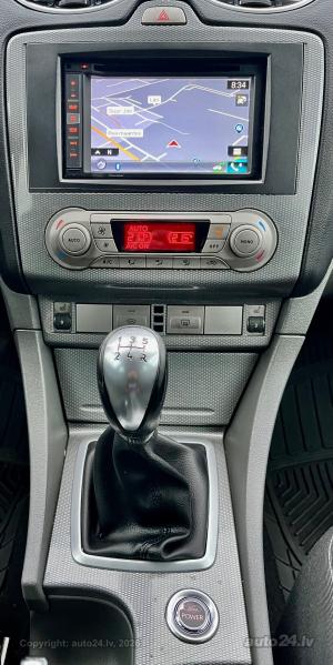 Pelēks Ford Focus 2010 Pērnava, ar dzinēja tilpumu 1.60 L un nobraukumu 245 tūkst. km par 2999 €, foto 16 vietnē AUTOMOTO.COM.LV