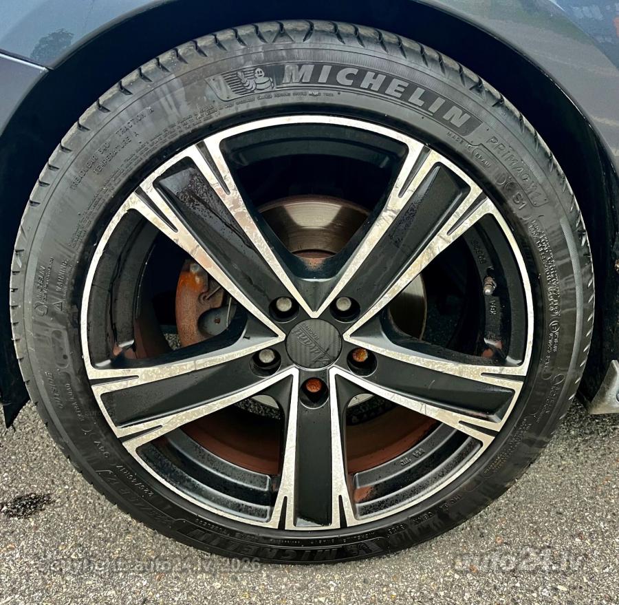 Pelēks Ford Focus 2010 Pērnava, ar dzinēja tilpumu 1.60 L un nobraukumu 245 tūkst. km par 2999 €, foto 19 vietnē AUTOMOTO.COM.LV