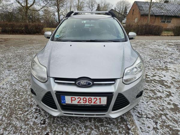 Pelēks Ford Focus 2011 Prienai, ar dzinēja tilpumu 1.60 L un nobraukumu 254 tūkst. km par 3400 €, foto 1 vietnē AUTOMOTO.COM.LV